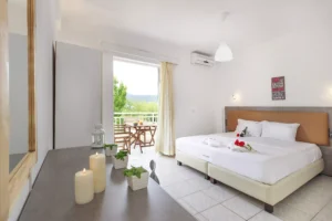 Double Room – Vamvinis